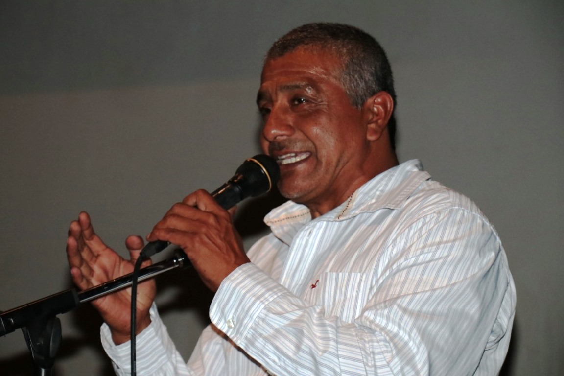 Carlos Valencia Actor 60 Photos - Moonagedaydream.film